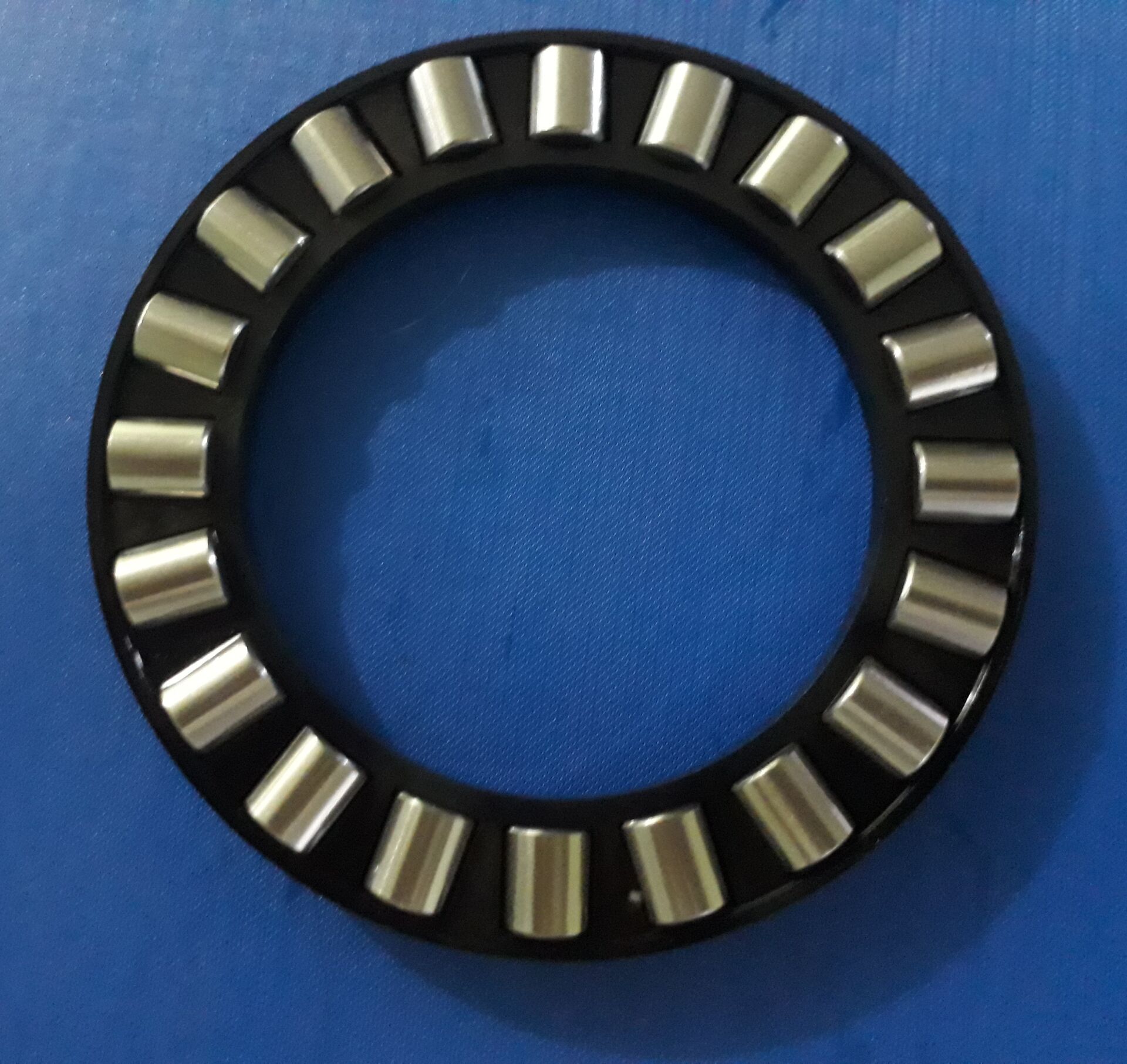 K81217 ROLLER BEARING 3110-12-198-5321